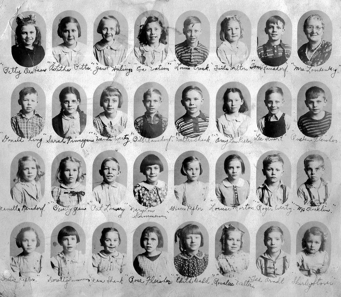 Westport School students in 1920s | News, Sports, Jobs - The Express